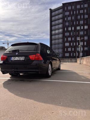 Black BMW 320 2011 in Riga, with an engine capacity of 2.00 L and mileage of 338 thousand km for 4750 €, photo 4 on AUTOMOTO.COM.LV