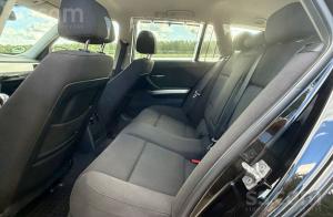 Melns BMW 320 2011 Rīga, ar dzinēja tilpumu 2.00 L un nobraukumu 286 tūkst. km par 3999 €, foto 23 vietnē AUTOMOTO.COM.LV