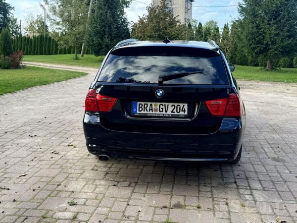 БМВ 320 2011 в Рига на AUTOMOTO.COM.LV Черный БМВ 320 2011 в Рига, объемом двигателя 2.00 л и пробегом 320 тыс. км за 4850 €, фото 6 на AUTOMOTO.COM.LV
