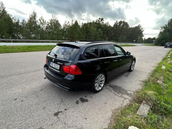 Melns BMW 320 2011 Rīga, ar dzinēja tilpumu 2.00 L un nobraukumu 289 tūkst. km par 5900 €, foto 5 vietnē AUTOMOTO.COM.LV