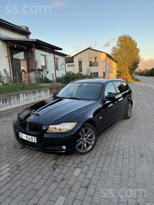 Melns BMW 320 2011 Tukums, ar dzinēja tilpumu 2.00 L un nobraukumu 333 tūkst. km par 5950 €, foto 3 vietnē AUTOMOTO.COM.LV