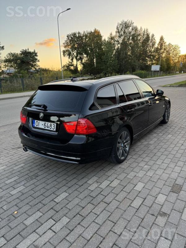 Black BMW 320 2011 in Tukums, with an engine capacity of 2.00 L and mileage of 333 thousand km for 5950 €, photo 7 on AUTOMOTO.COM.LV