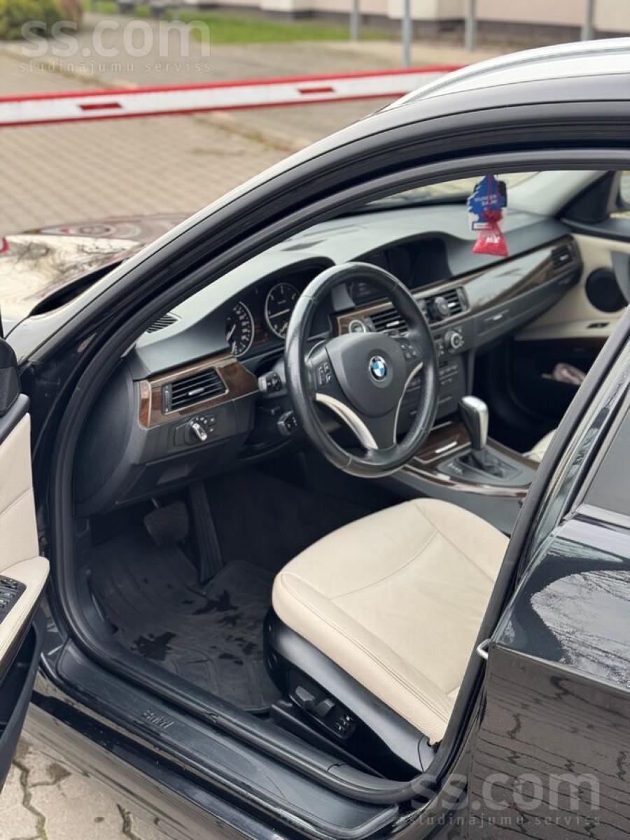Melns BMW 320 2012 Rīga, ar dzinēja tilpumu 2.00 L un nobraukumu 285 tūkst. km par 6800 €, foto 11 vietnē AUTOMOTO.COM.LV