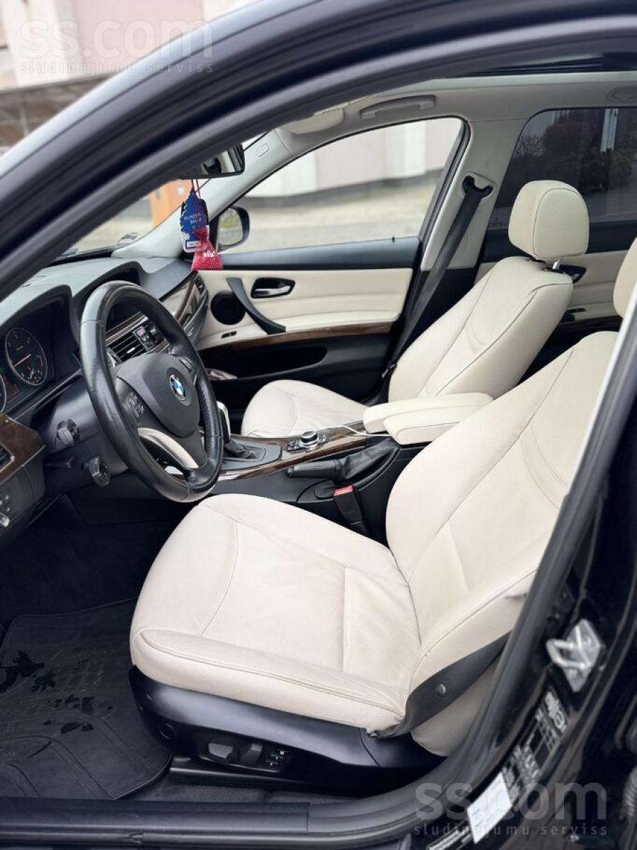 Melns BMW 320 2012 Rīga, ar dzinēja tilpumu 2.00 L un nobraukumu 285 tūkst. km par 6800 €, foto 12 vietnē AUTOMOTO.COM.LV