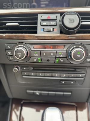 Melns BMW 320 2012 Rīga, ar dzinēja tilpumu 2.00 L un nobraukumu 285 tūkst. km par 6800 €, foto 19 vietnē AUTOMOTO.COM.LV