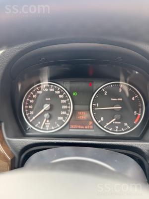 Melns BMW 320 2012 Rīga, ar dzinēja tilpumu 2.00 L un nobraukumu 285 tūkst. km par 6800 €, foto 22 vietnē AUTOMOTO.COM.LV