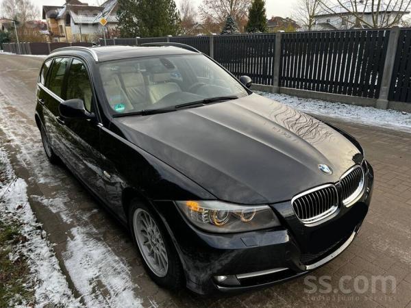 Black BMW 320 2012 in Riga, with an engine capacity of 2.00 L and mileage of 232 thousand km for 6200 €, photo 1 on AUTOMOTO.COM.LV