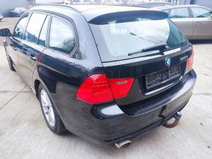 Black BMW 320 2012 in Utena, with an engine capacity of 2.00 L and mileage of 265 thousand km for 4150 €, photo 2 on AUTOMOTO.COM.LV
