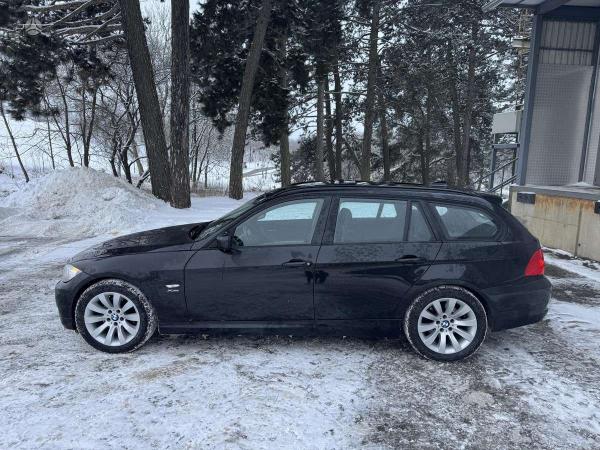 Melns BMW 320 2012 Viļņa, ar dzinēja tilpumu 2.00 L un nobraukumu 196 tūkst. km par 5300 €, foto 5 vietnē AUTOMOTO.COM.LV