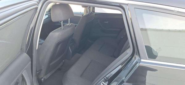 Black BMW 320 2012 in Panevezys, with an engine capacity of 2.00 L and mileage of 303 thousand km for 4950 €, photo 11 on AUTOMOTO.COM.LV