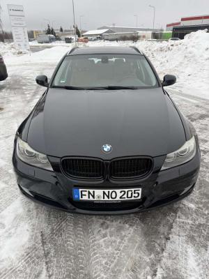 Melns BMW 320 2012 Panevēža, ar dzinēja tilpumu 2.00 L un nobraukumu 317 tūkst. km par 5500 €, foto 3 vietnē AUTOMOTO.COM.LV