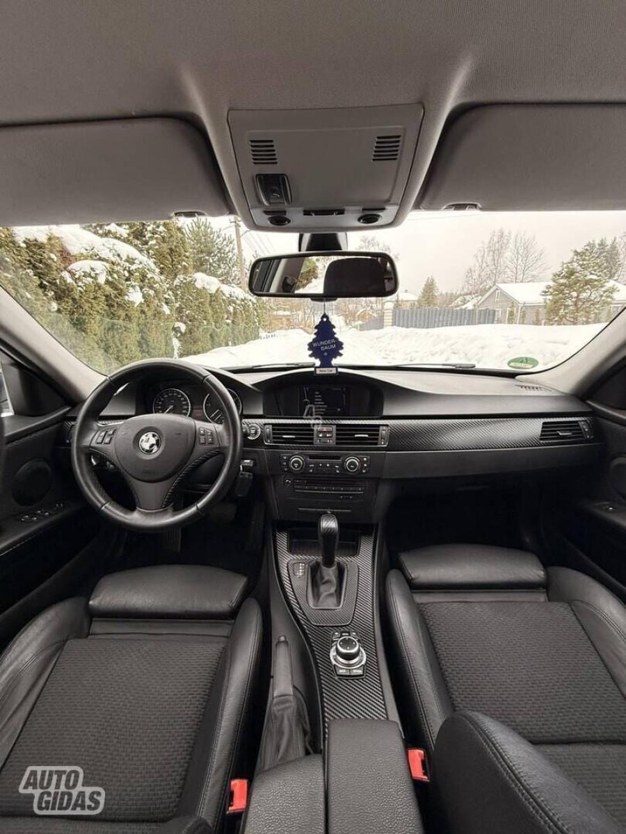 Black BMW 320 2012 in Utena, with an engine capacity of 2.00 L and mileage of 340 thousand km for 5900 €, photo 18 on AUTOMOTO.COM.LV