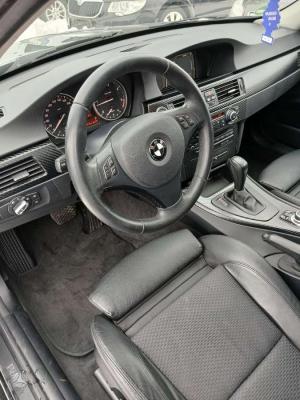 Black BMW 320 2012 in Utena, with an engine capacity of 2.00 L and mileage of 340 thousand km for 5900 €, photo 5 on AUTOMOTO.COM.LV
