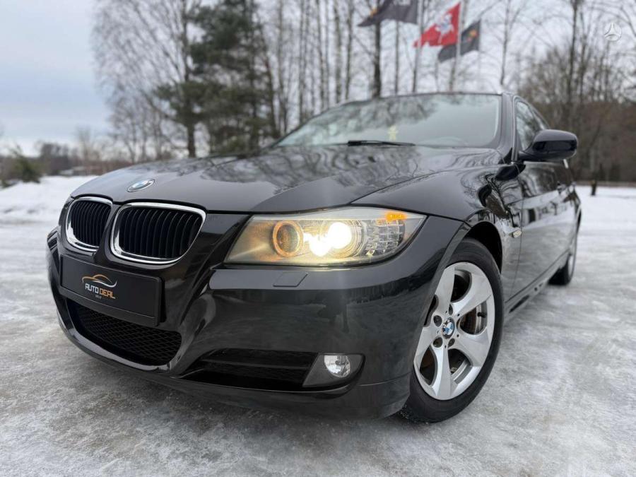 Black BMW 320 2012 in Kazlu Ruda, with an engine capacity of 2.00 L and mileage of 274 thousand km for 5000 €, photo 1 on AUTOMOTO.COM.LV