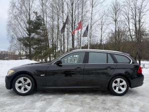Black BMW 320 2012 in Kazlu Ruda, with an engine capacity of 2.00 L and mileage of 274 thousand km for 5000 €, photo 13 on AUTOMOTO.COM.LV