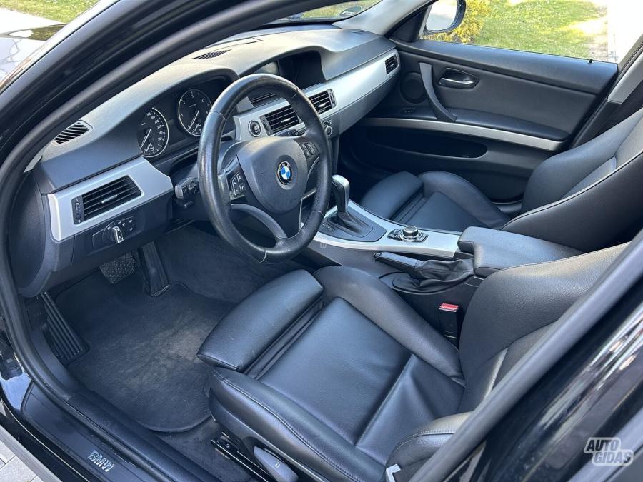 Melns BMW 320 2012 Viļņa, ar dzinēja tilpumu 2.00 L un nobraukumu 255 tūkst. km par 4500 €, foto 21 vietnē AUTOMOTO.COM.LV
