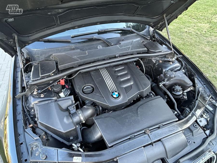 Melns BMW 320 2012 Viļņa, ar dzinēja tilpumu 2.00 L un nobraukumu 255 tūkst. km par 4500 €, foto 23 vietnē AUTOMOTO.COM.LV