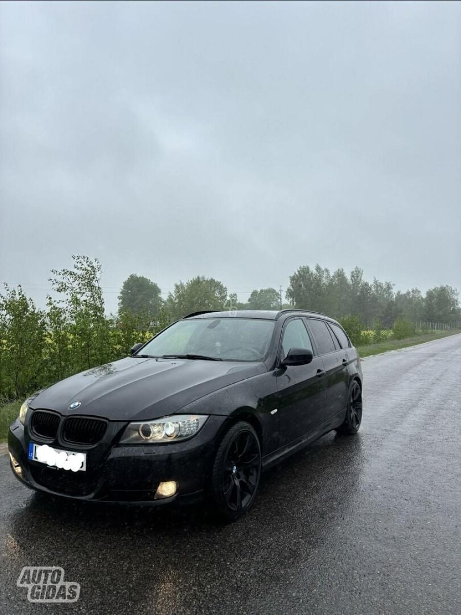 Melns BMW 320 2012 Varėna, ar dzinēja tilpumu 2.00 L un nobraukumu 2986 tūkst. km par 5500 €, foto 1 vietnē AUTOMOTO.COM.LV