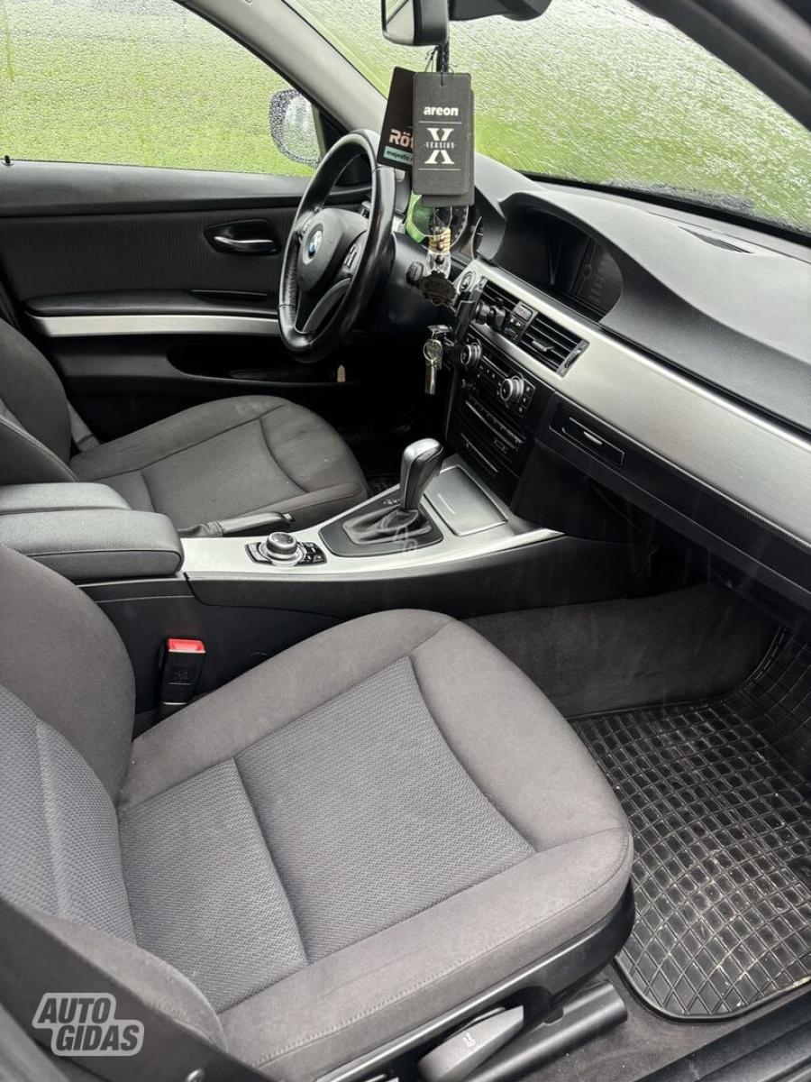 Melns BMW 320 2012 Varėna, ar dzinēja tilpumu 2.00 L un nobraukumu 2986 tūkst. km par 5500 €, foto 7 vietnē AUTOMOTO.COM.LV
