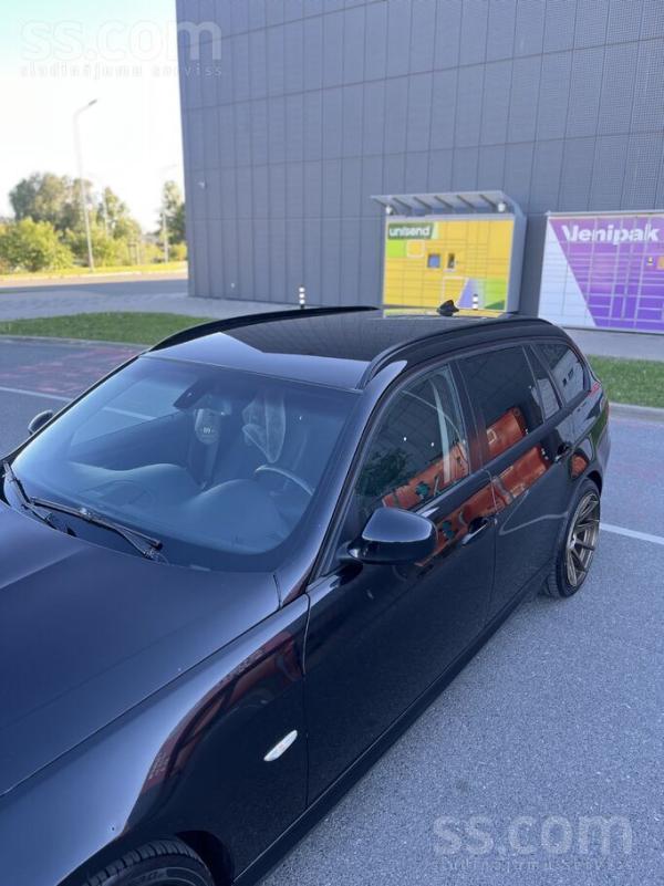Melns BMW 320 2012 Rīga, ar dzinēja tilpumu 2.00 L un nobraukumu 305 tūkst. km par 5500 €, foto 4 vietnē AUTOMOTO.COM.LV
