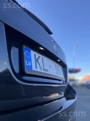 Melns BMW 320 2012 Rīga, ar dzinēja tilpumu 2.00 L un nobraukumu 305 tūkst. km par 5500 €, foto 15 vietnē AUTOMOTO.COM.LV