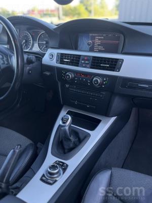 Melns BMW 320 2012 Rīga, ar dzinēja tilpumu 2.00 L un nobraukumu 305 tūkst. km par 5500 €, foto 22 vietnē AUTOMOTO.COM.LV