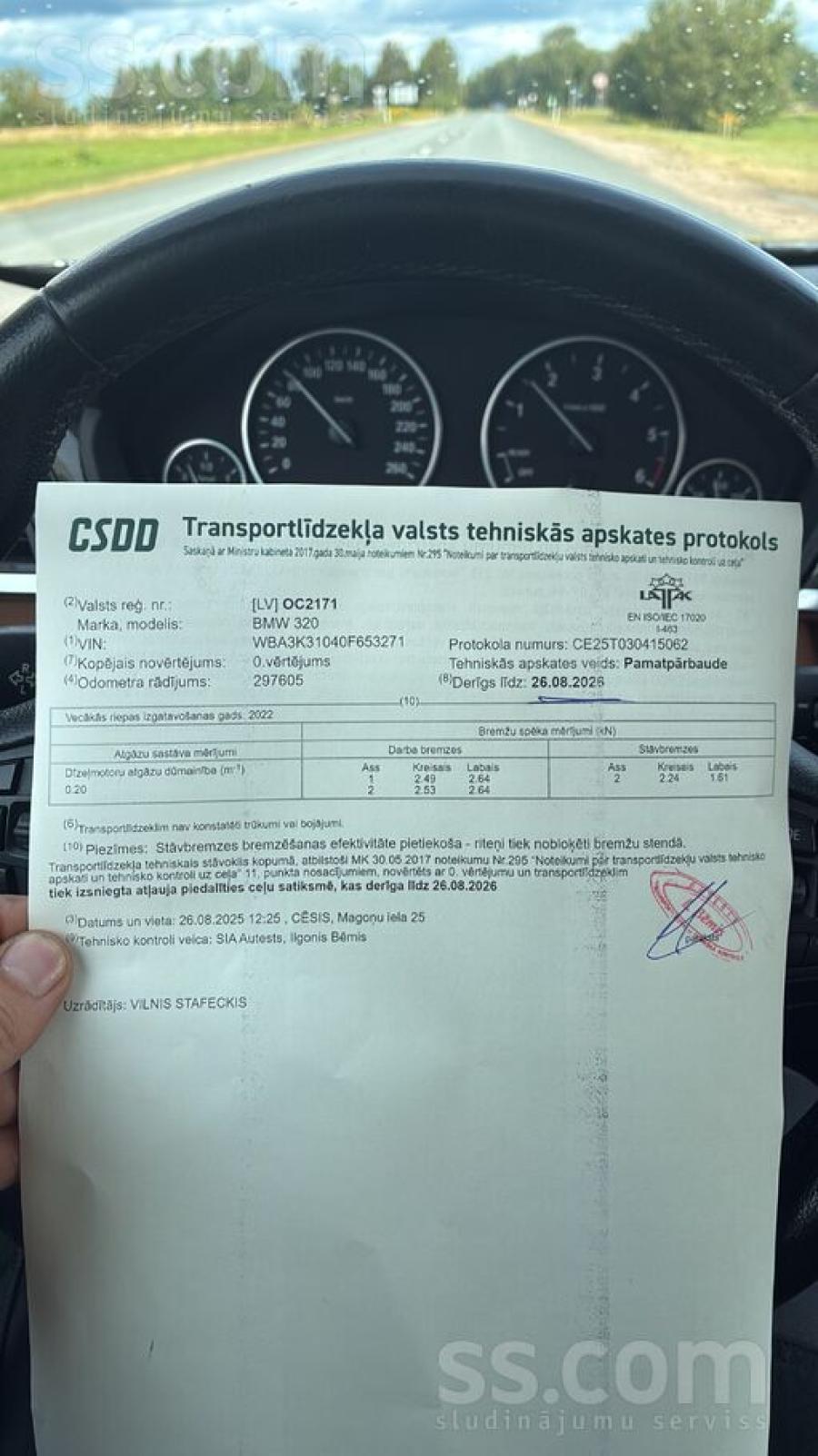 Black BMW 320 2012 in Valmiera, with an engine capacity of 2.00 L and mileage of 304 thousand km for 7800 €, photo 23 on AUTOMOTO.COM.LV