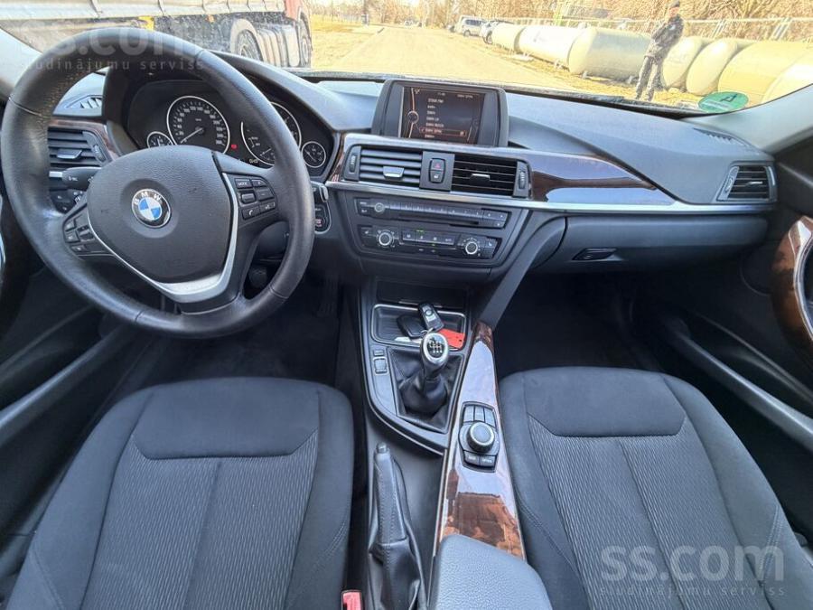 Melns BMW 320 2012 Liepāja, ar dzinēja tilpumu 2.00 L un nobraukumu 307 tūkst. km par 6200 €, foto 12 vietnē AUTOMOTO.COM.LV