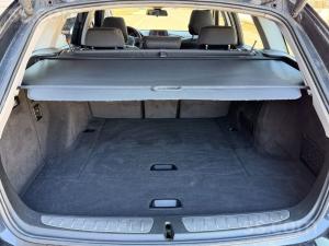 Melns BMW 320 2012 Liepāja, ar dzinēja tilpumu 2.00 L un nobraukumu 307 tūkst. km par 6200 €, foto 13 vietnē AUTOMOTO.COM.LV