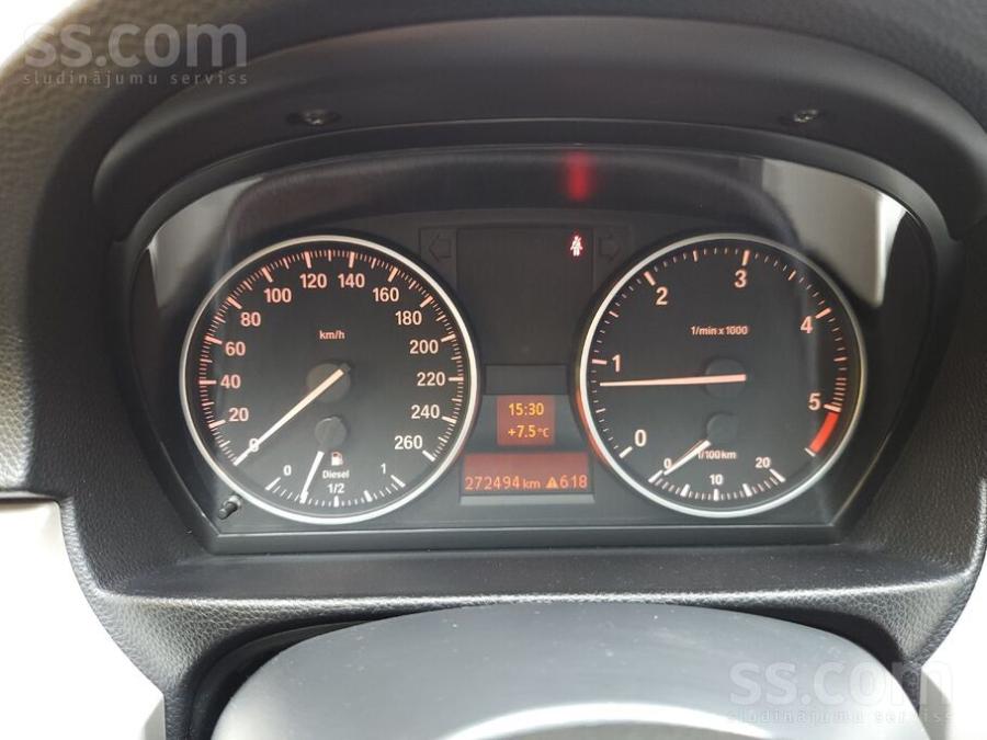 Black BMW 320 2012 in Riga, with an engine capacity of 2.00 L and mileage of 273 thousand km for 4200 €, photo 8 on AUTOMOTO.COM.LV
