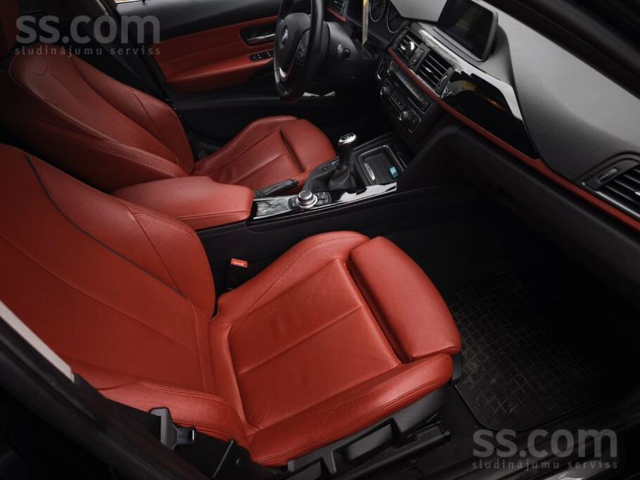 Black BMW 320 2012 in Jelgava, with an engine capacity of 2.00 L and mileage of 266 thousand km for 7700 €, photo 4 on AUTOMOTO.COM.LV