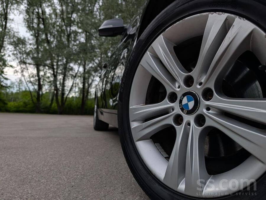 Melns BMW 320 2012 Rīga, ar dzinēja tilpumu 2.00 L un nobraukumu 0 tūkst. km par 8990 €, foto 13 vietnē AUTOMOTO.COM.LV