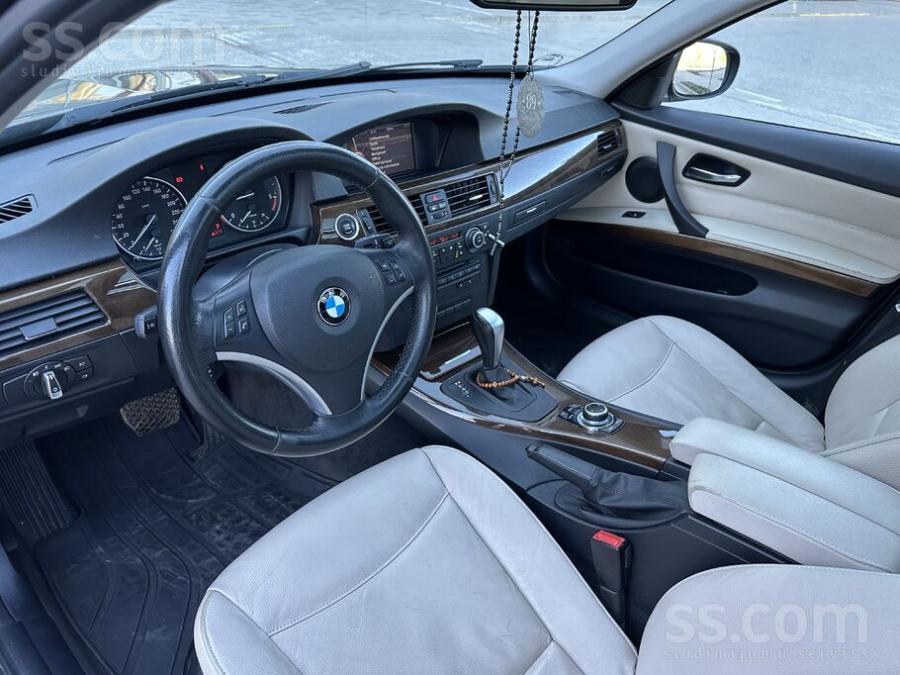 Black BMW 320 2012 in Jelgava, with an engine capacity of 2.00 L and mileage of 285 thousand km for 6350 €, photo 13 on AUTOMOTO.COM.LV
