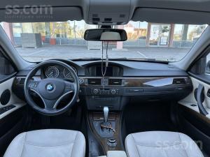 Black BMW 320 2012 in Jelgava, with an engine capacity of 2.00 L and mileage of 285 thousand km for 6350 €, photo 18 on AUTOMOTO.COM.LV