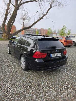 Melns BMW 320 2012 Liepāja, ar dzinēja tilpumu 2.00 L un nobraukumu 321 tūkst. km par 5990 €, foto 4 vietnē AUTOMOTO.COM.LV