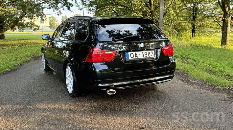 Melns BMW 320 2012 Rīga, ar dzinēja tilpumu 2.00 L un nobraukumu 360 tūkst. km par 4500 €, foto 6 vietnē AUTOMOTO.COM.LV