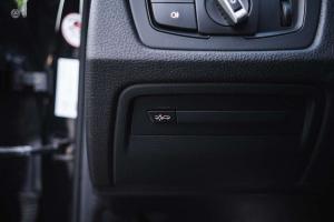 Melns BMW 320 2012 Kauņa, ar dzinēja tilpumu 2.00 L un nobraukumu 264 tūkst. km par 8500 €, foto 11 vietnē AUTOMOTO.COM.LV