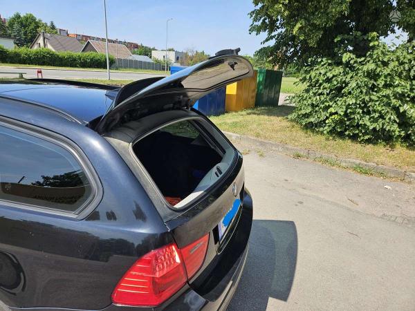 Melns BMW 320 2012 Panevēža, ar dzinēja tilpumu 2.00 L un nobraukumu 281 tūkst. km par 5500 €, foto 5 vietnē AUTOMOTO.COM.LV