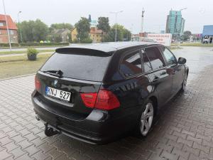 Black BMW 320 2012 in Klaipeda, with an engine capacity of 2.00 L and mileage of 450 thousand km for 3500 €, photo 5 on AUTOMOTO.COM.LV
