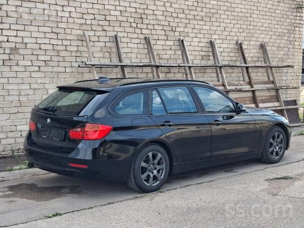 Black BMW 320 2012 in Liepaja, with an engine capacity of 2.00 L and mileage of 307 thousand km for 5900 €, photo 6 on AUTOMOTO.COM.LV