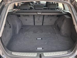 Melns BMW 320 2012 Liepāja, ar dzinēja tilpumu 2.00 L un nobraukumu 307 tūkst. km par 5900 €, foto 11 vietnē AUTOMOTO.COM.LV