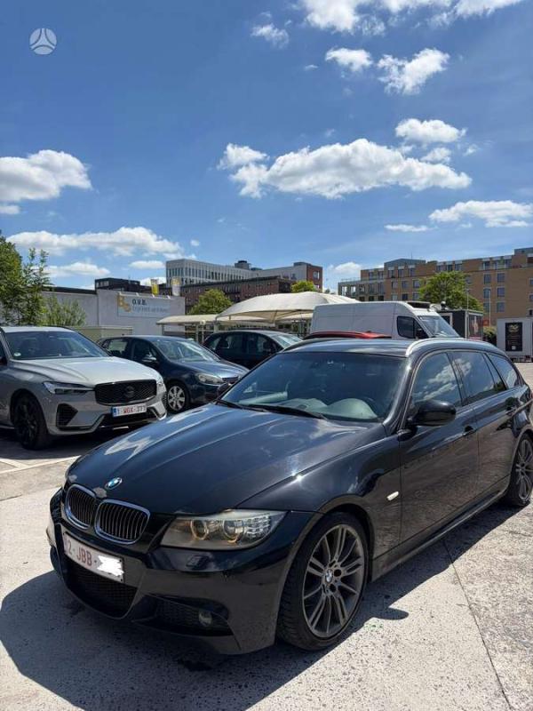 Black BMW 320 2012 in Utena, with an engine capacity of 2.00 L and mileage of 285 thousand km for 5950 €, photo 2 on AUTOMOTO.COM.LV