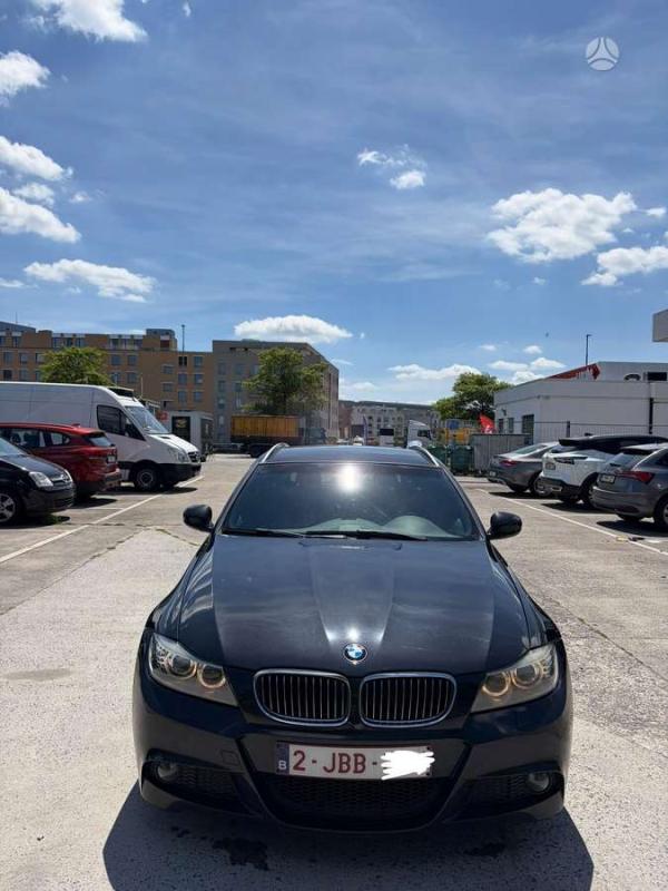 Black BMW 320 2012 in Utena, with an engine capacity of 2.00 L and mileage of 285 thousand km for 5950 €, photo 3 on AUTOMOTO.COM.LV