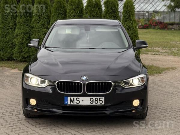 Black BMW 320 2012 in Talsi, with an engine capacity of 2.00 L and mileage of 323 thousand km for 6750 €, photo 3 on AUTOMOTO.COM.LV