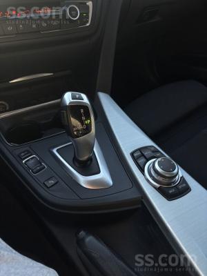 Melns BMW 320 2012 Talsi, ar dzinēja tilpumu 2.00 L un nobraukumu 323 tūkst. km par 6750 €, foto 23 vietnē AUTOMOTO.COM.LV