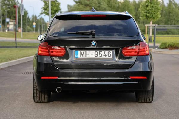 Melns BMW 320 2012 Jelgava, ar dzinēja tilpumu 2.00 L un nobraukumu 286 tūkst. km par 7650 €, foto 5 vietnē AUTOMOTO.COM.LV