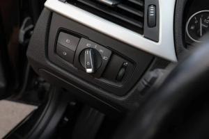 Black BMW 320 2012 in Jelgava, with an engine capacity of 2.00 L and mileage of 286 thousand km for 7650 €, photo 23 on AUTOMOTO.COM.LV