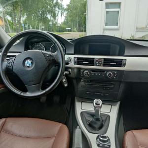 Melns BMW 320 2012 Kėdainiai, ar dzinēja tilpumu 2.00 L un nobraukumu 311 tūkst. km par 4299 €, foto 11 vietnē AUTOMOTO.COM.LV