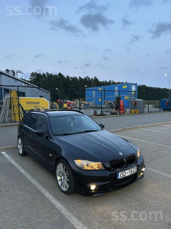 Black BMW 320 2012 in Riga, with an engine capacity of 2.00 L and mileage of 197 thousand km for 8666 €, photo 1 on AUTOMOTO.COM.LV