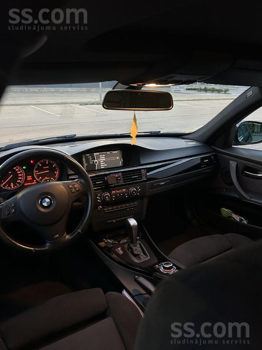 Melns BMW 320 2012 Rīga, ar dzinēja tilpumu 2.00 L un nobraukumu 197 tūkst. km par 8666 €, foto 7 vietnē AUTOMOTO.COM.LV